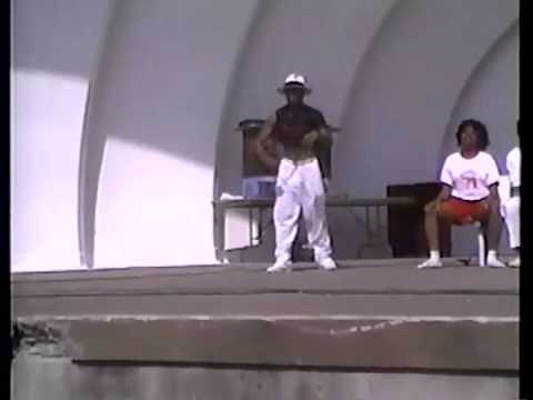 Clip Deinterlaced-H.264 800Kbps Streaming - YouTube