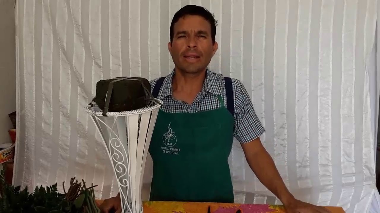 Ramo Floral En base Alta.(Parte 1). - YouTube