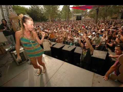 Ronen Dahan Feat. Michele Adamson - Your Kiss - YouTube