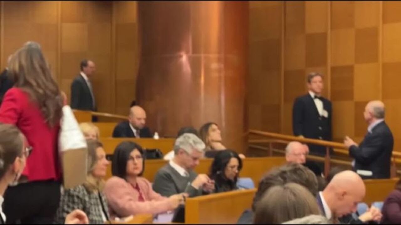 Manovra, Covid, Msi. Il meglio della conferenza di Giorgia Meloni in 3 ...