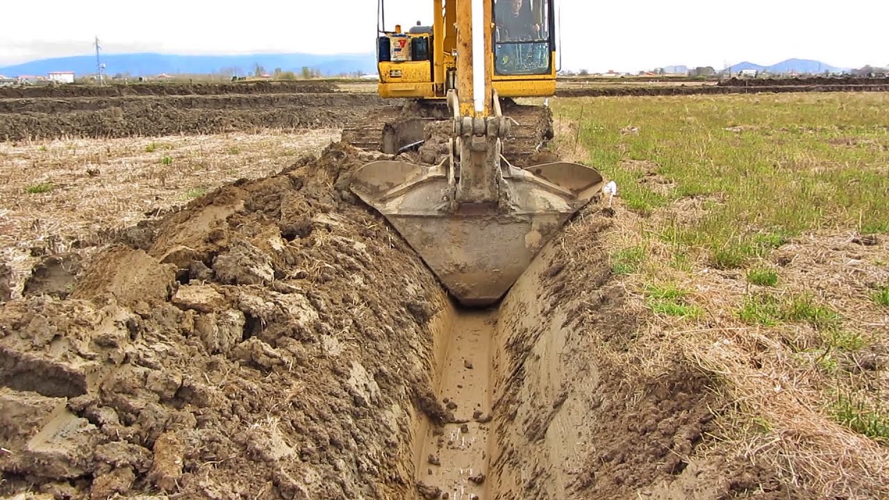 Farm Drainage System | Ditch Digging | Excavator Tilt Bucket - YouTube