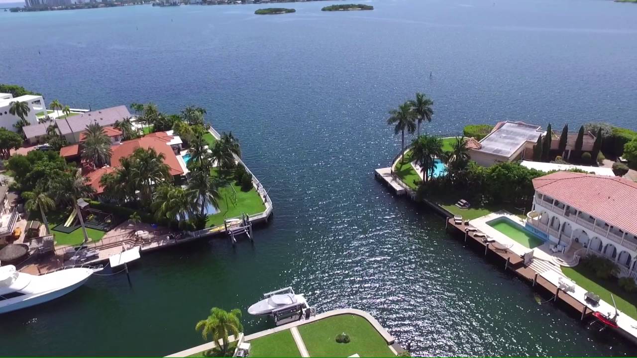 Dji phantom 3 on Litchi waypoint mission of Keystone Island - YouTube