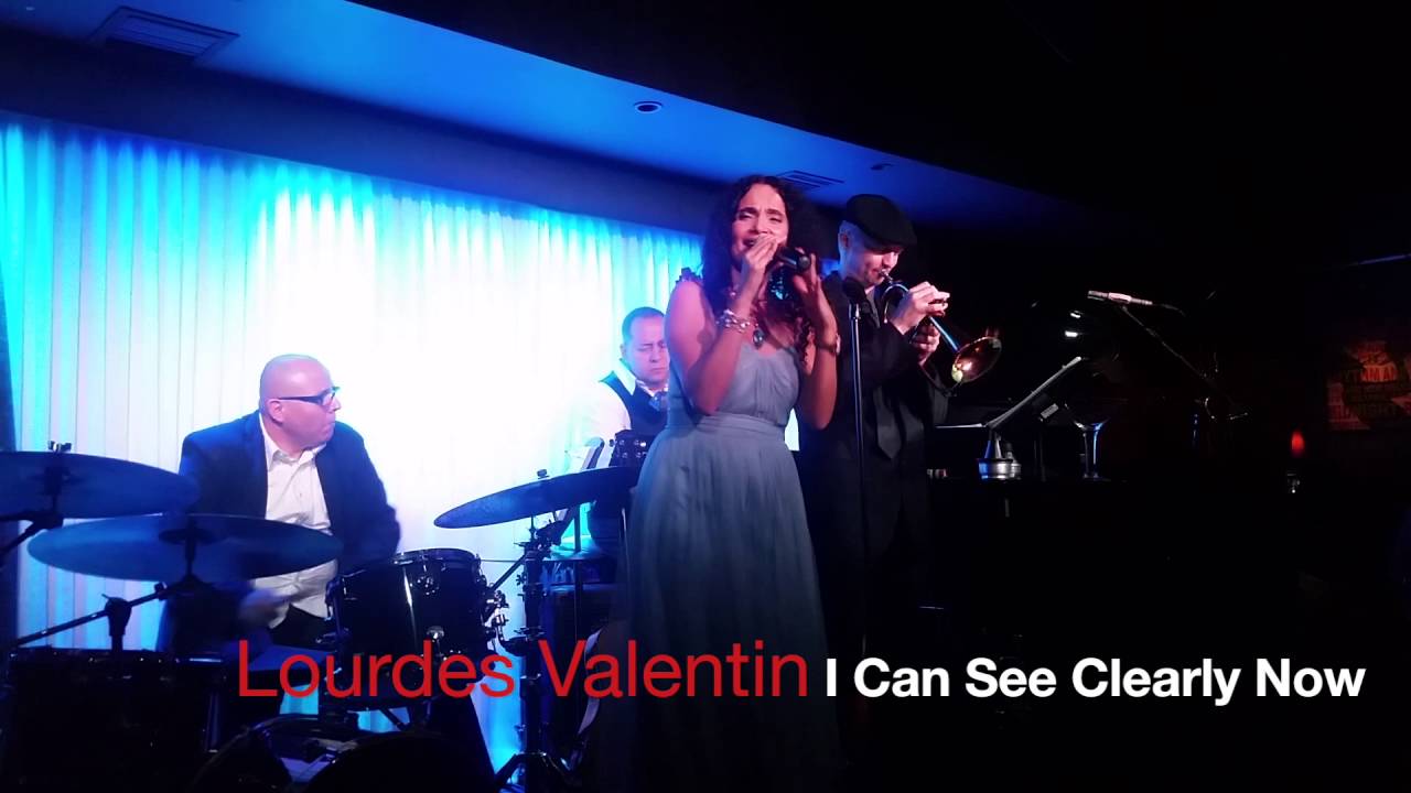 Lourdes Valentin performs "I can see clearly now" Johnny Nash Jazz ...