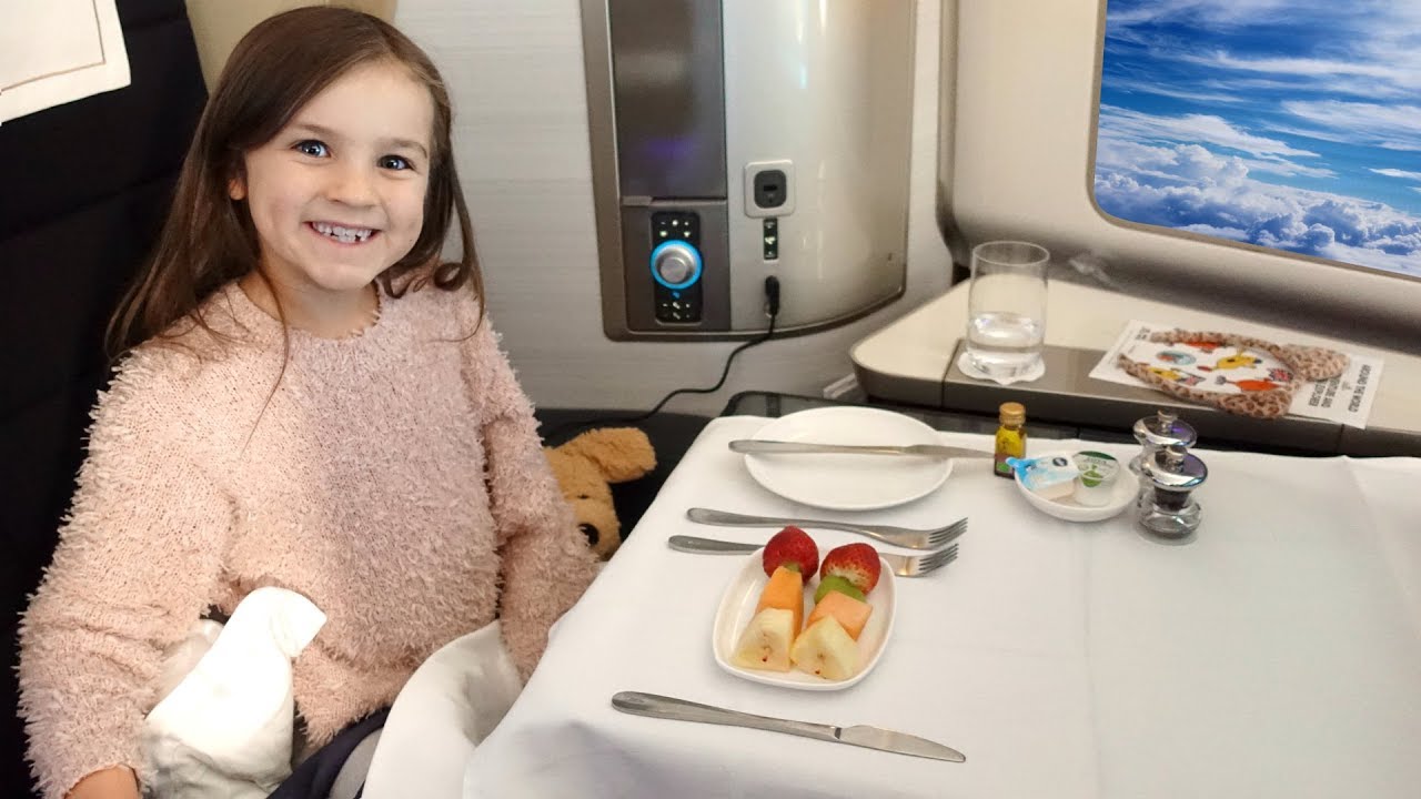 7 YR OLD FLYING *FIRST CLASS* TO USA! | Family Fizz - YouTube