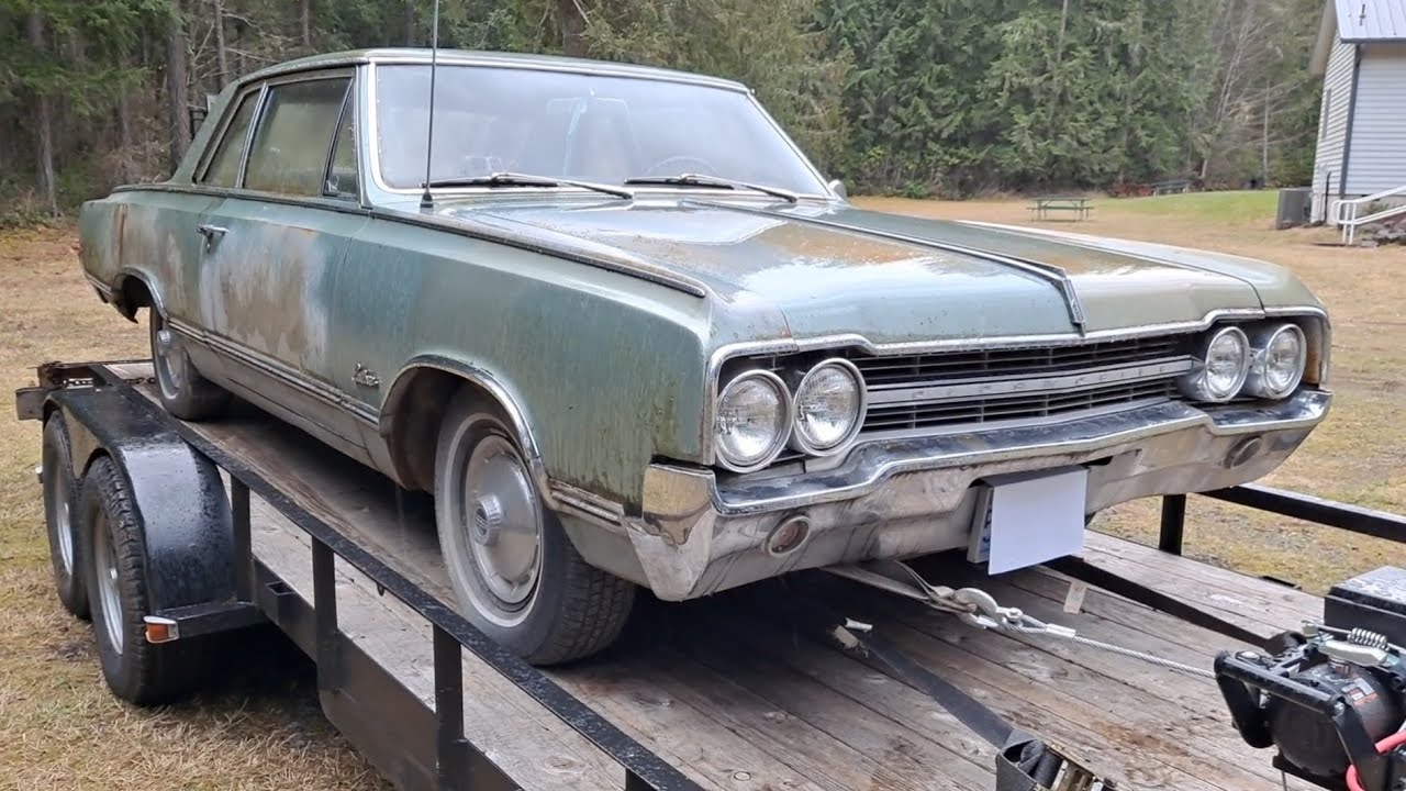 1965 Oldsmobile F85 Cutlass Rescue - YouTube