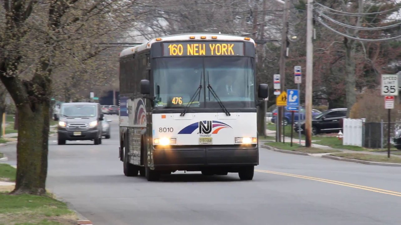 New Jersey Transit MCI D4000 8010 on Route 160 - YouTube
