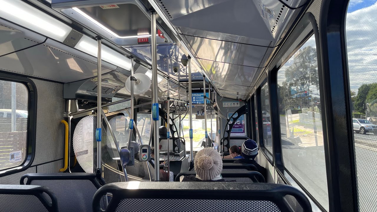 Transdev NSW: m/o 6955 - Volvo B8RLE Bustech VST - YouTube