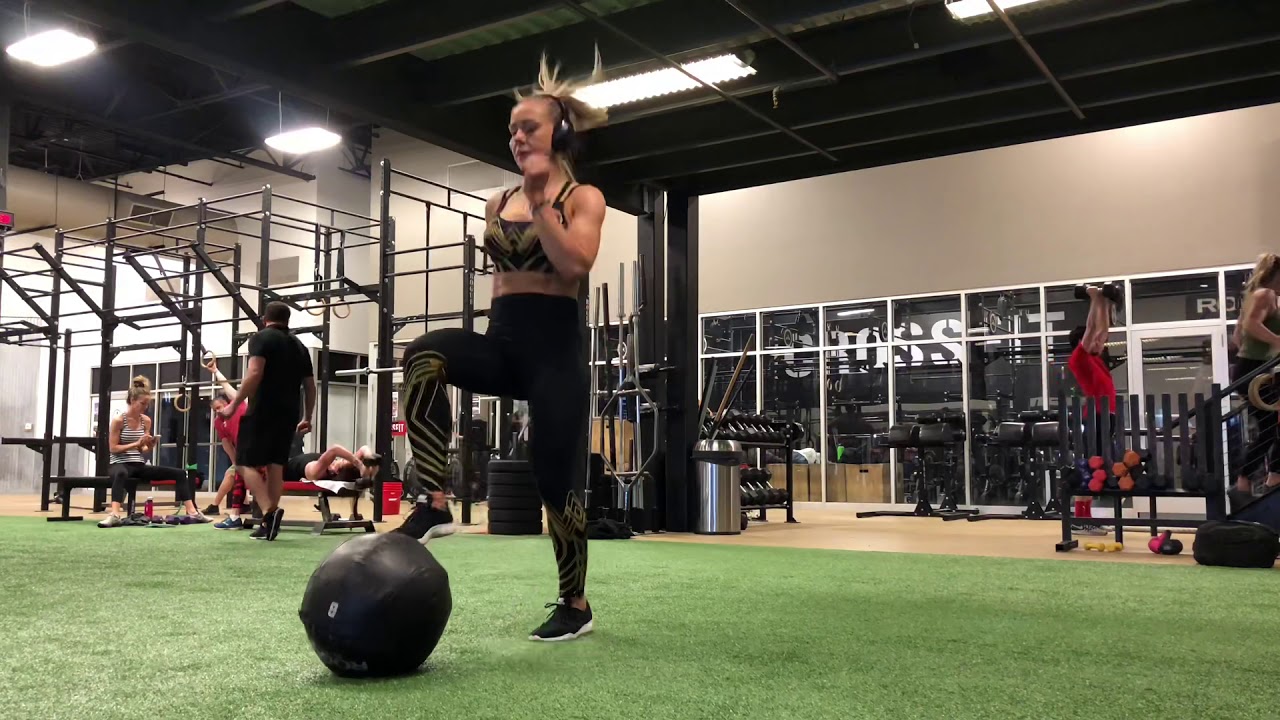 How to do Toe Taps to Ball Exercise - YouTube