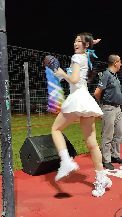 動紫趴Day2 東區女孩下班，菲菲 儷軒 宋宋 嘎琳 卉妮 梔梔 ，240608 #台湾プロ野球 #rakutengirls #美女 #楽天ガールズ #cheerleader - YouTube