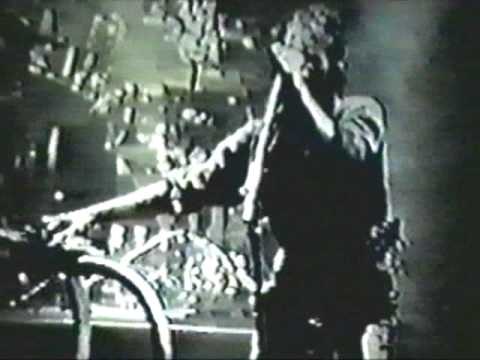 Nine Inch Nails "Burn" Dissonance tour multi-cam - YouTube