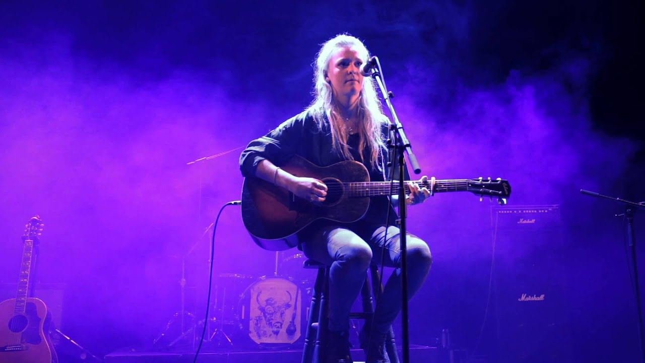 Poppy Hopson - Tired (Live at the Trinity Theatre Local & Live Sessions ...