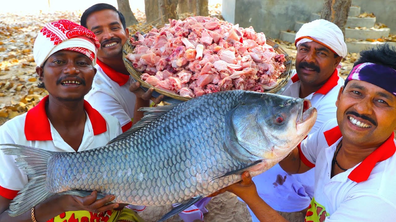 Big size Katla fish Kalia & Chicken Curry cooking for village people ...