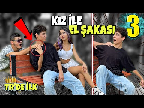KIZ İLE ROMANTİK SAHTE EL ŞAKASI 3 !( %100 KOMEDİ )- SOSYAL DENEY