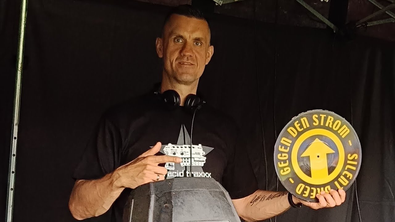 DJ GORO LIVE @ HARDTECHNO ASYLUM 💥 VINYL SET 💥 TECHNO - YouTube