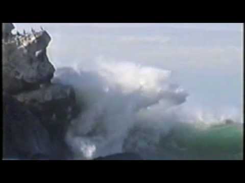 HUGE WAVE EXPLOSION Morro Rock SLOW MOTION. - YouTube