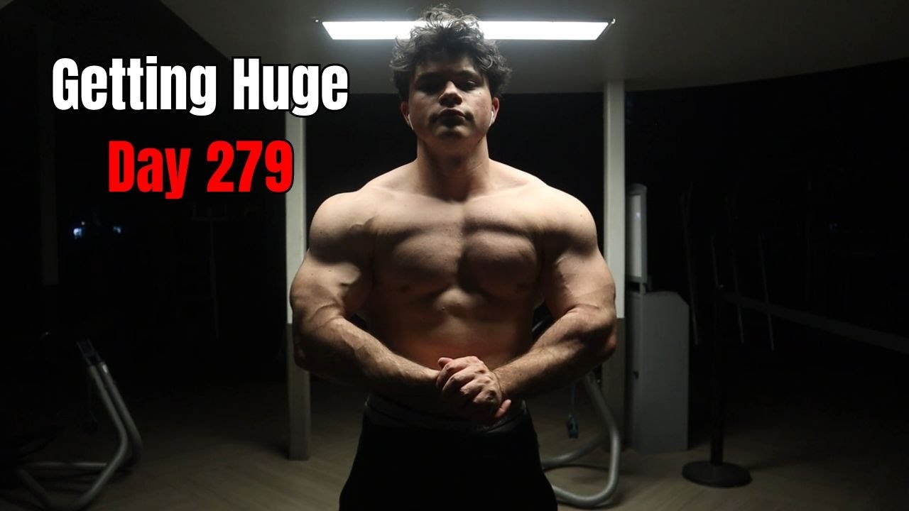 Getting Huge Day 279 - Back - YouTube
