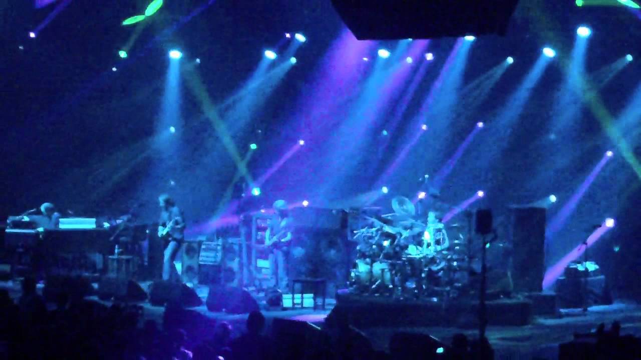 Phish - Heavy Things - UIC Pavilion Chicago 08/16/11 - YouTube