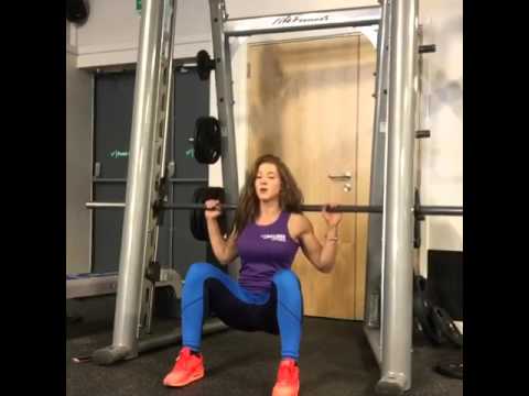 Smith machine back squats - YouTube