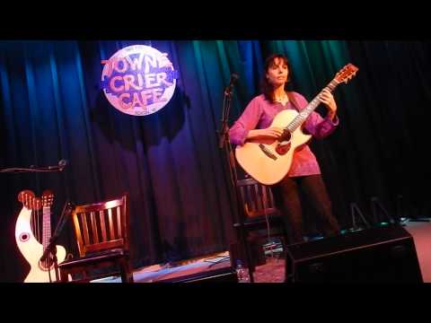 Zambra, Fingerstyle version of  Traditional Flamenco Piece by Helen Avakian