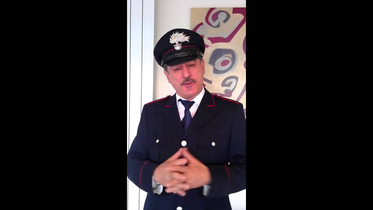 IL MITICO FRANCO GUZZO...IL CARABINIERE D'ITALIA - YouTube