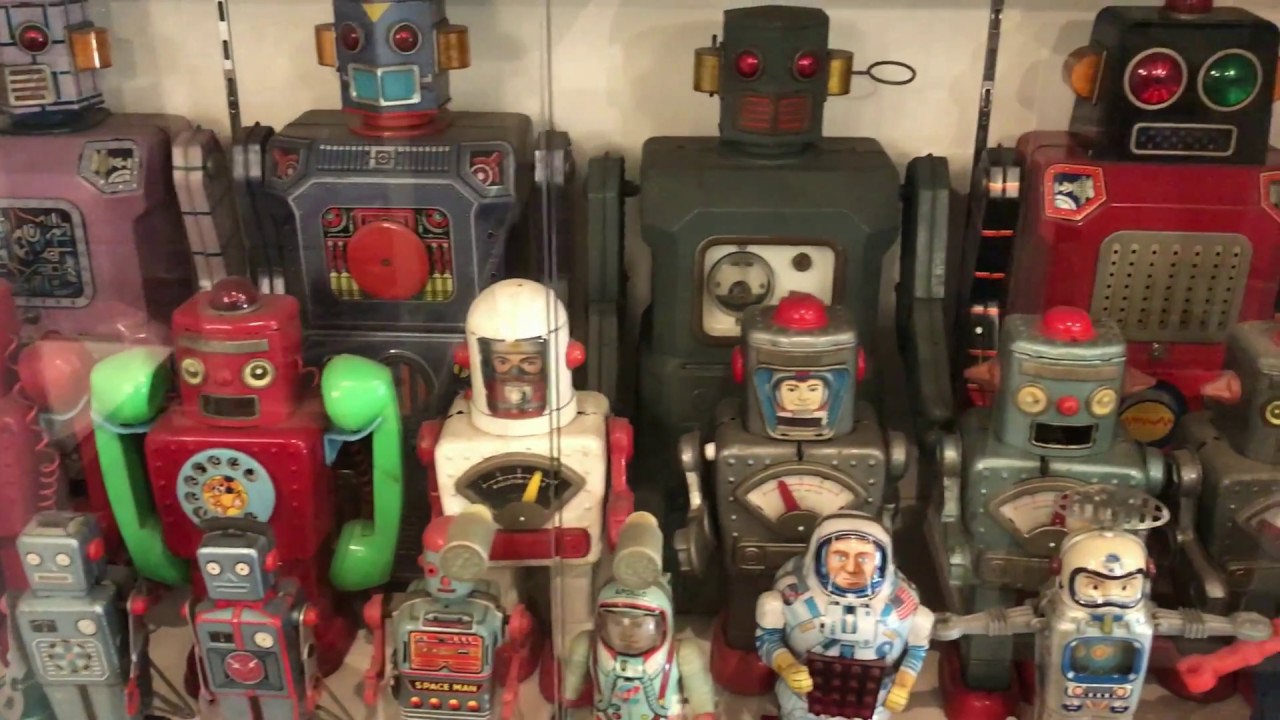Vintage Tin Robot Toys from Kitahara museum - YouTube