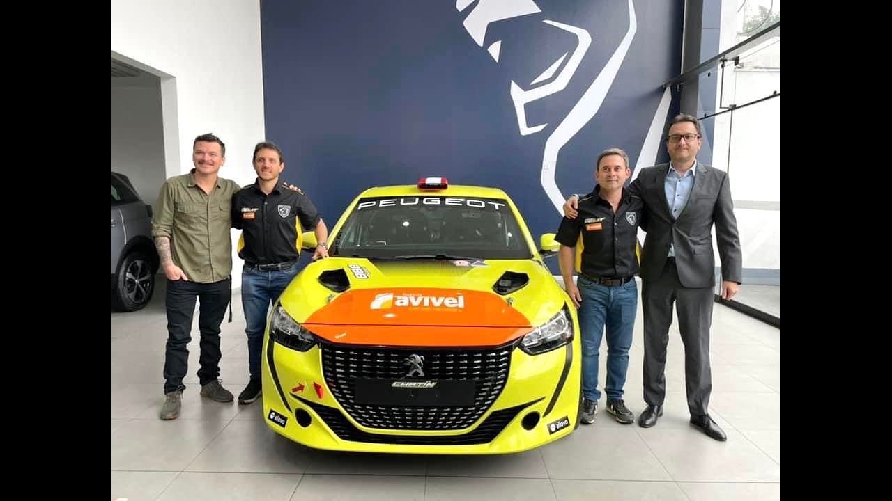 Rally Caminos del Inca 2023 - Raúl Velit presenta su Peugeot 208 R4 ...