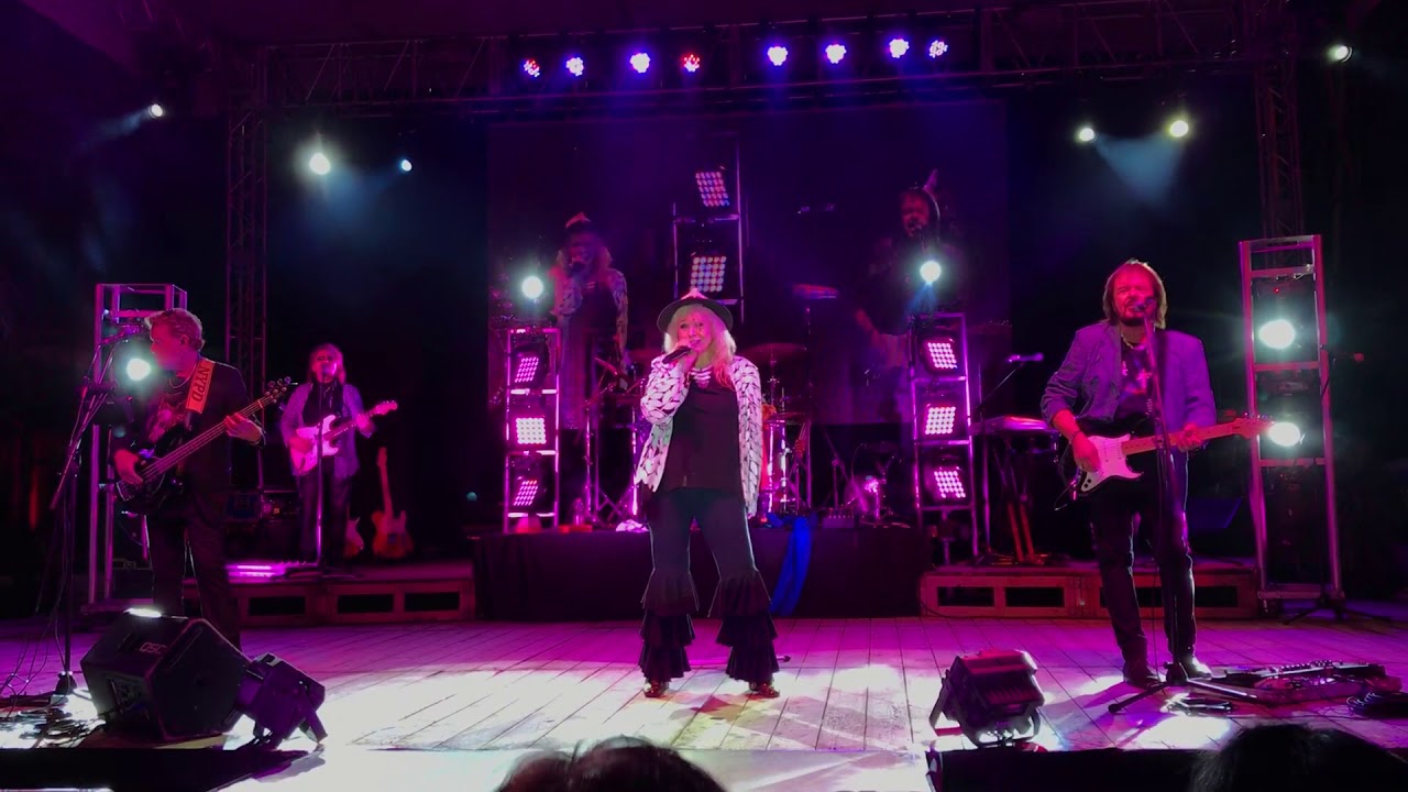 Neoton Família - I love you - YouTube