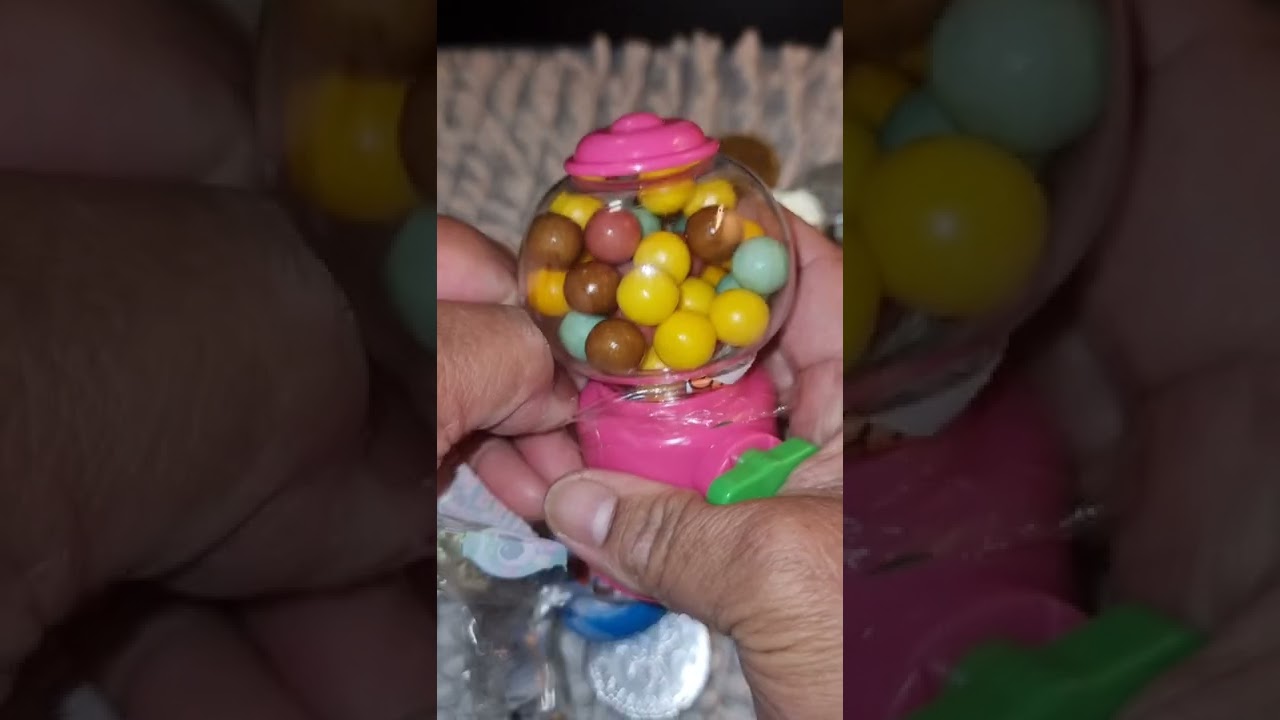 AMAZING MINI PINK GUMBALL MACHINE - YouTube