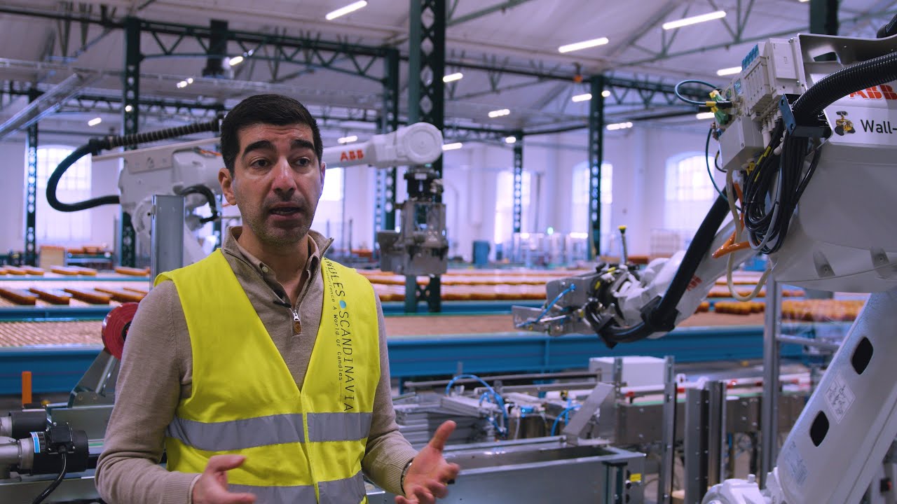 Candles Scandinavia | MoveTech - YouTube