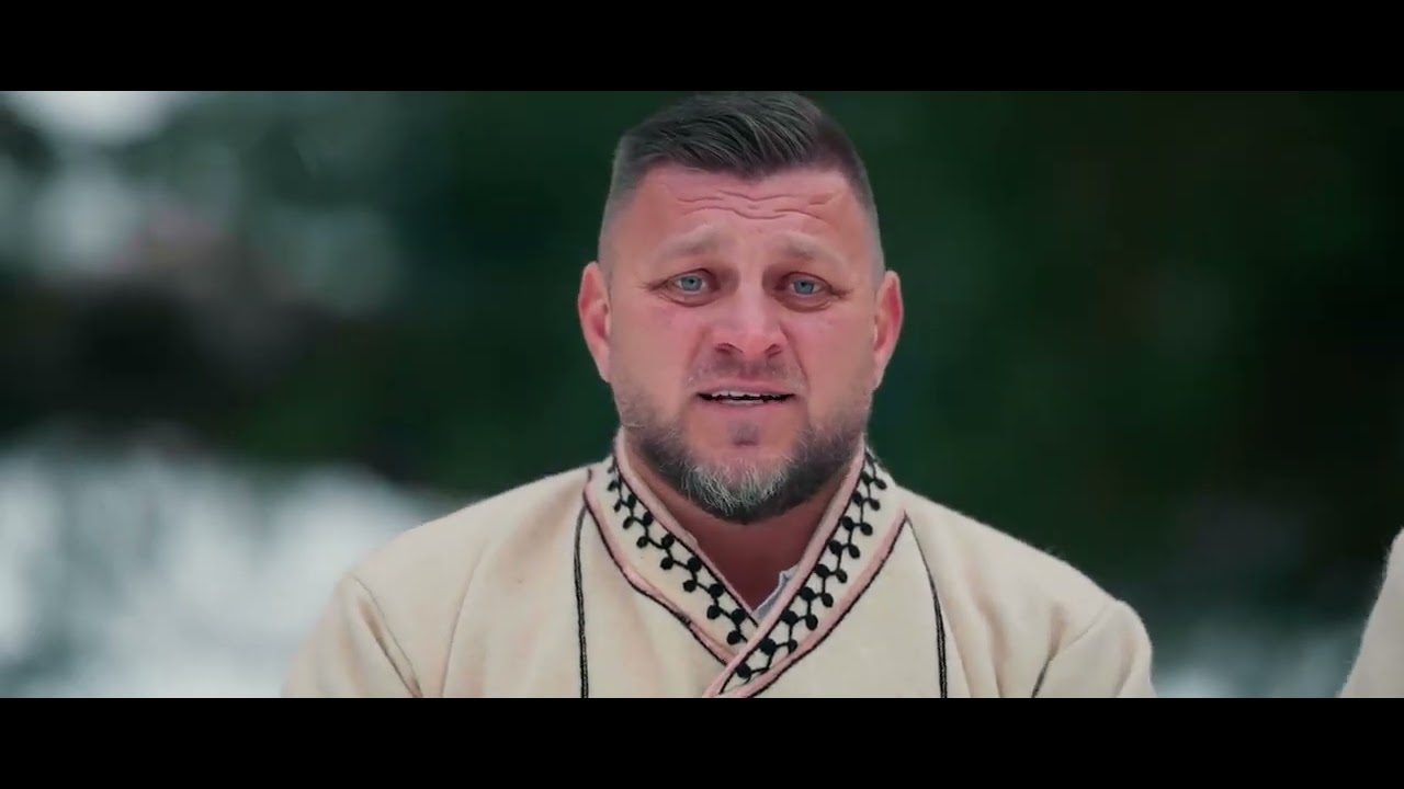 Cipri Popescu ️Vasilica Pustiu -La grajdul unui păstor - YouTube