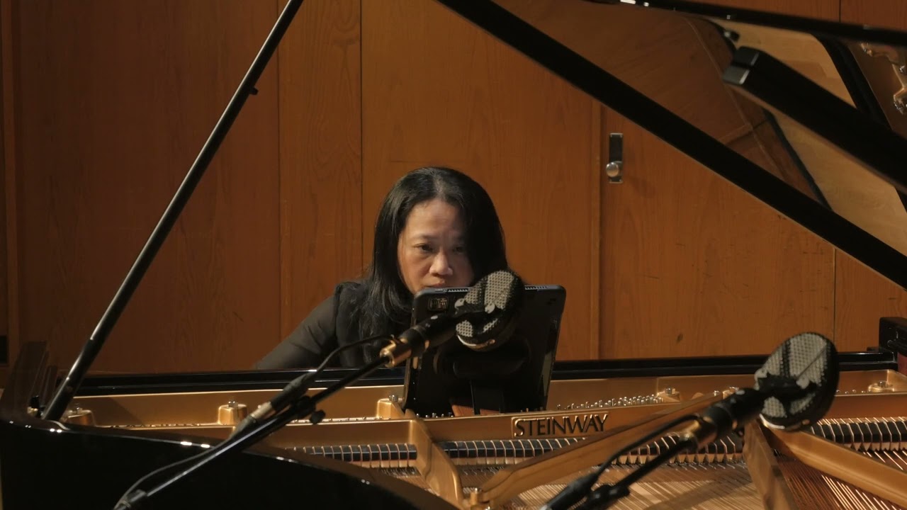 Fernande Decruck - Sonatine par Amy I-Lin Cheng - YouTube