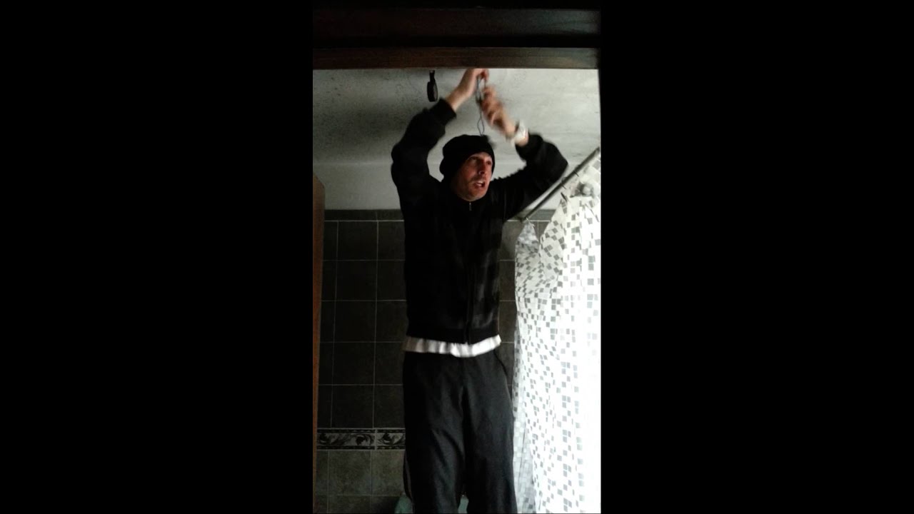 Electricista electrocutado - YouTube