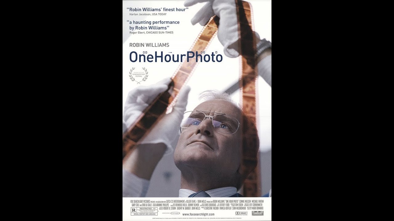 EloNurkan KauheaNurkka 2023: One Hour Photo ( 2002 ) arvostelu - YouTube