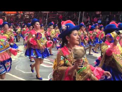 Cholitas de la Morenada Central, Oruro 2016