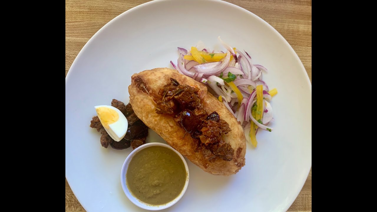 Peruvian Stuffed Potato / "Papa Rellena" - YouTube