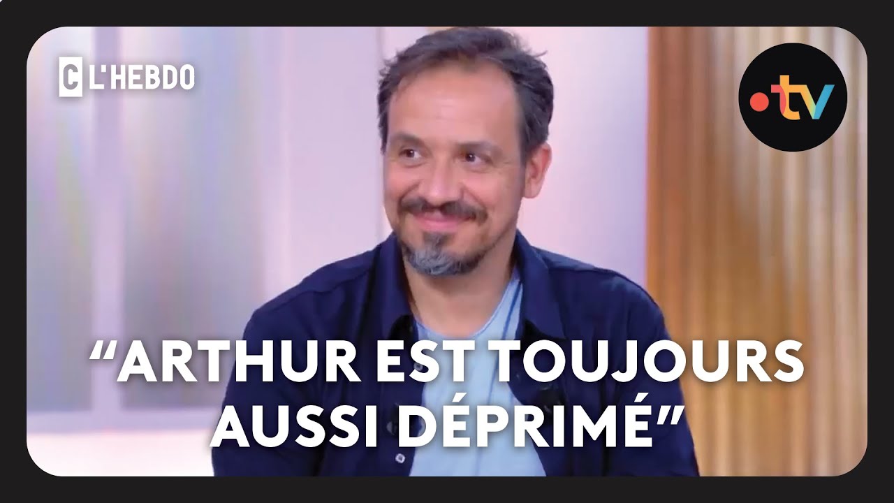 Comment est né le personne d'Arthur d'Alexandre Astier ? - YouTube