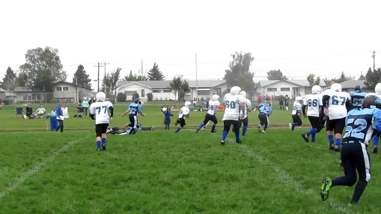 Edmonton seahawks vs mustangs jace showing his moves - YouTube