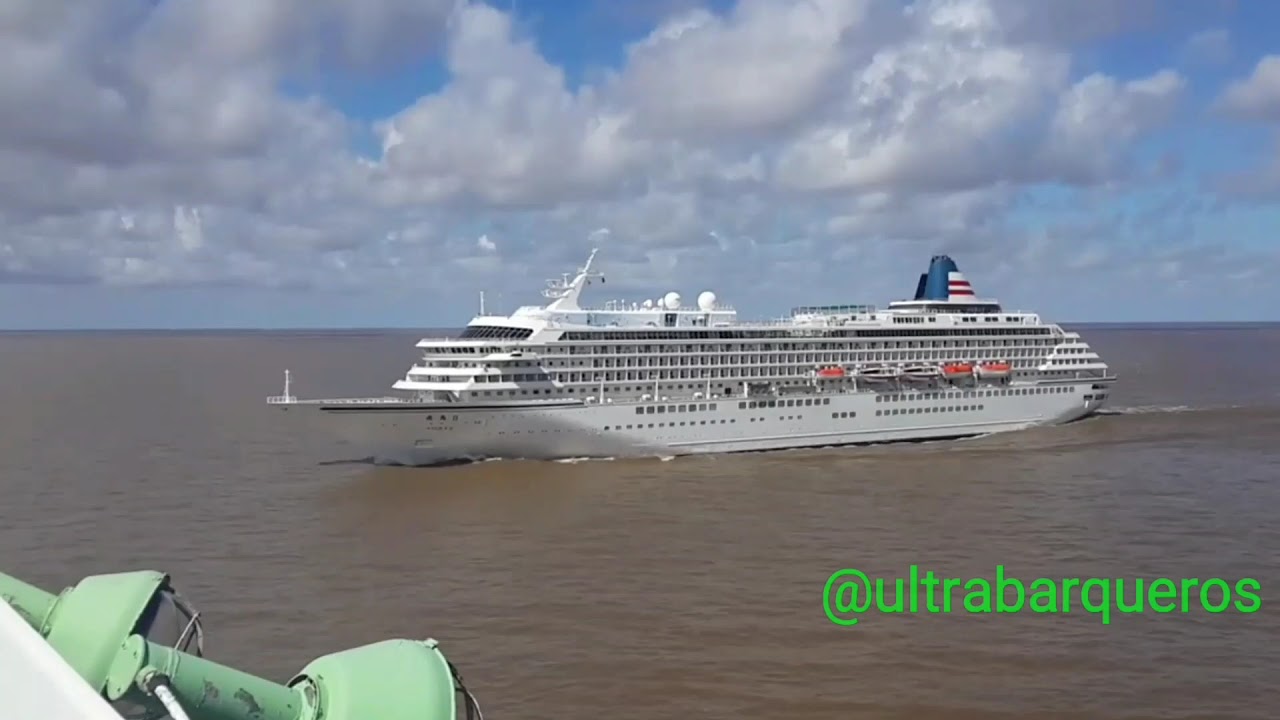 Cruise Ship "ASUKA II" / Bulk Carrier Ship "OMICRON NIKOS" # ...