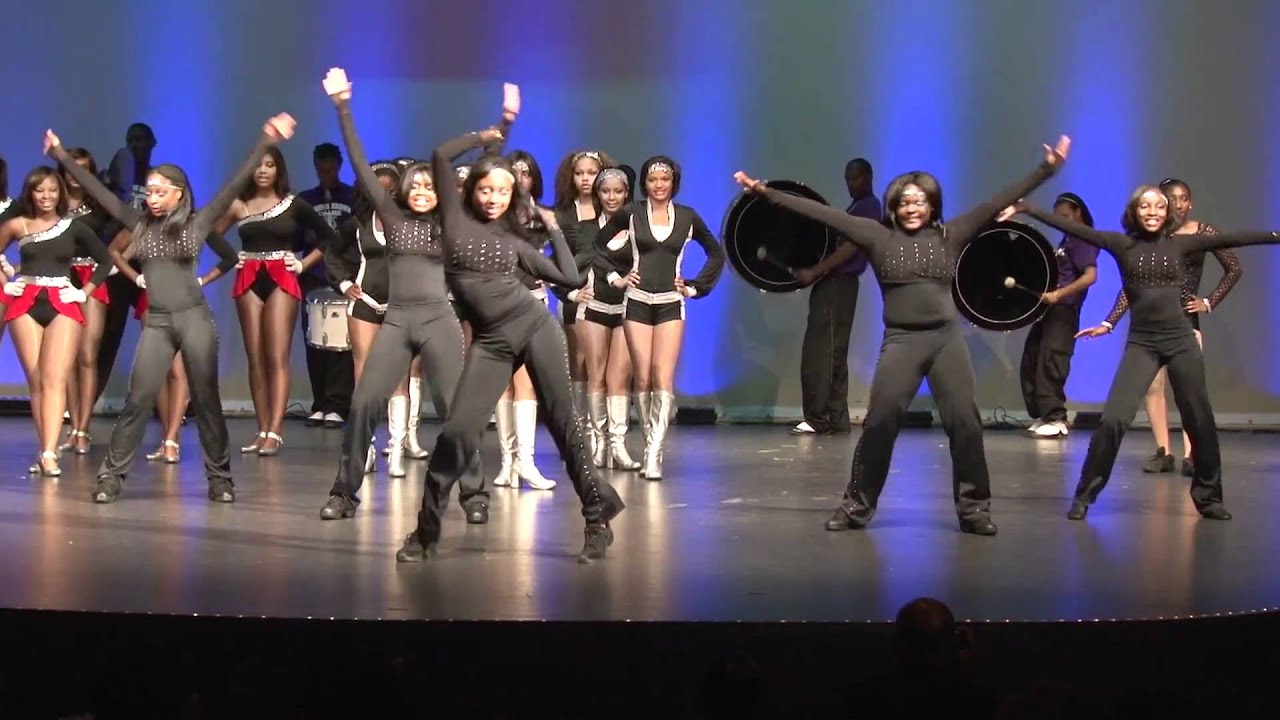 Stands Competition-Group1 2010 HD - YouTube