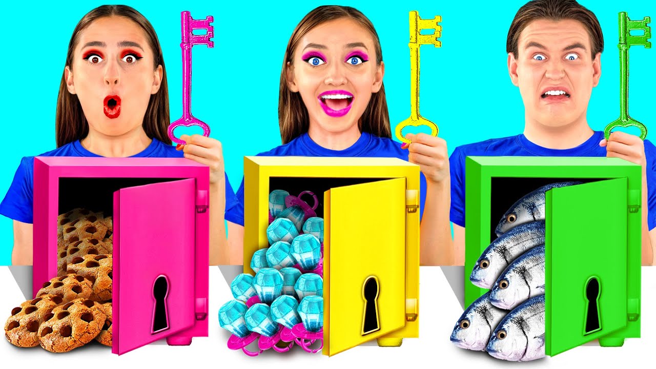 Solve the Mystery Challenge of 1000 Keys | Kitchen War by Fun Teen - YouTube