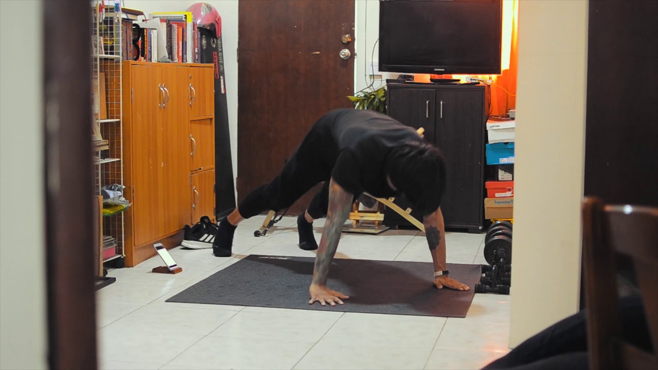 Plank taps - YouTube