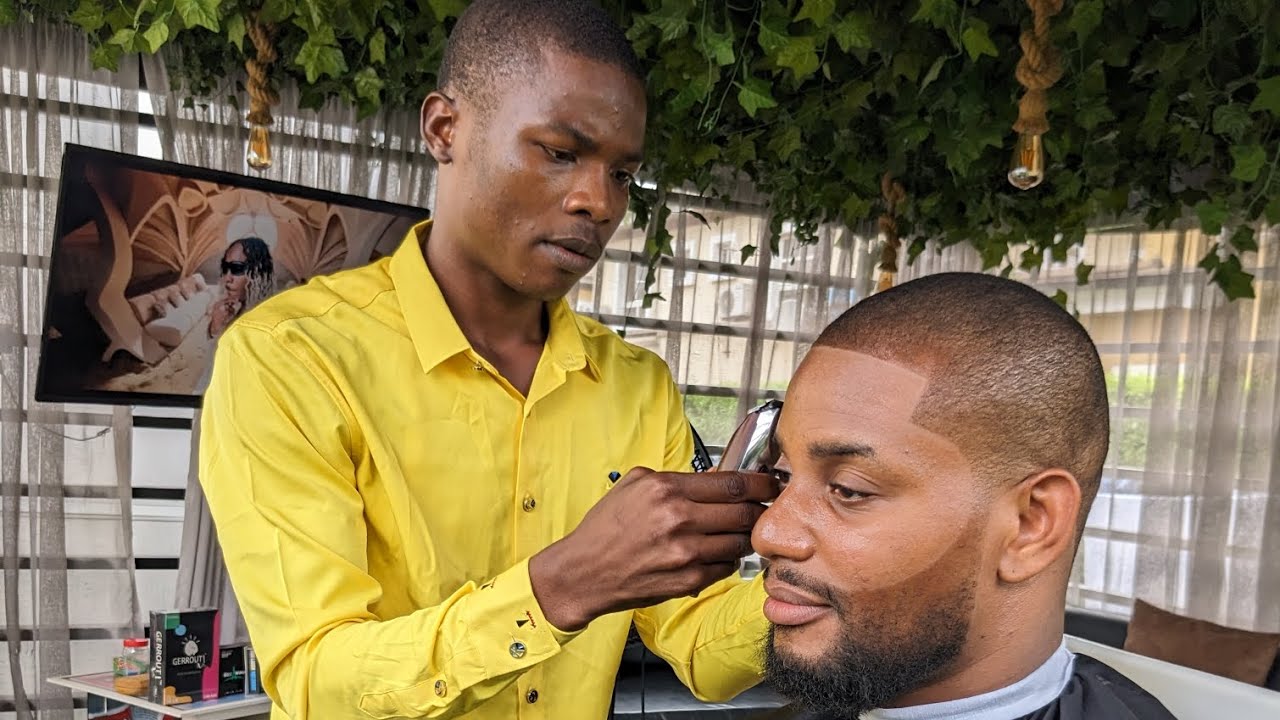 My visits to Alex Ekubo's Mansion #alexekubo #clocutz #barber 💈 ️💈 ...