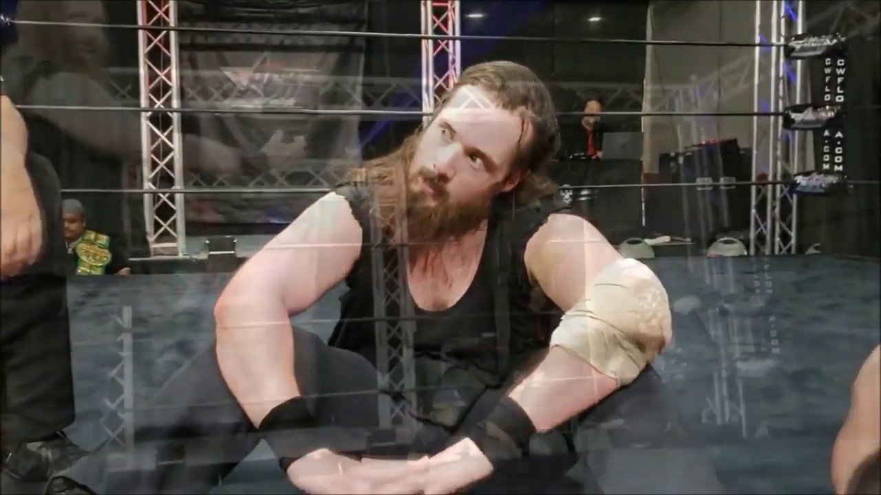 Frick vs. Logan Cruz - YouTube