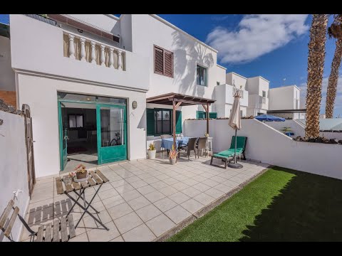 L125018 - Renovated 2-bedroom apartment in the heart of Puerto del Carmen