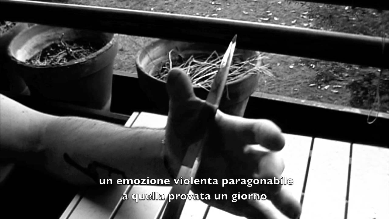 Muscoli Involontari - Cortometraggio - YouTube