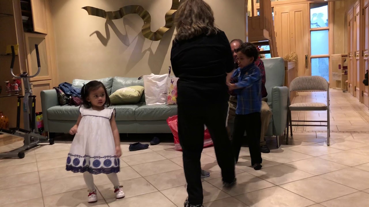 - Family Vlogs With Kids - YouTube