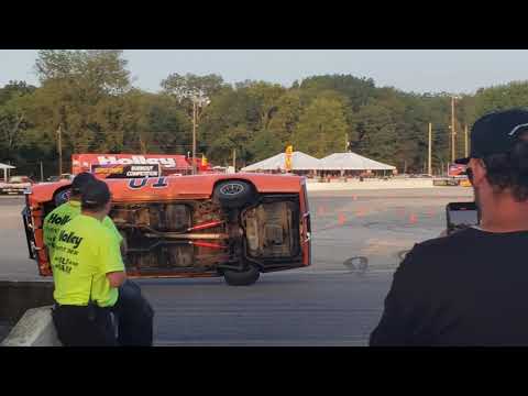 General Lee driving on 2 wheels - YouTube