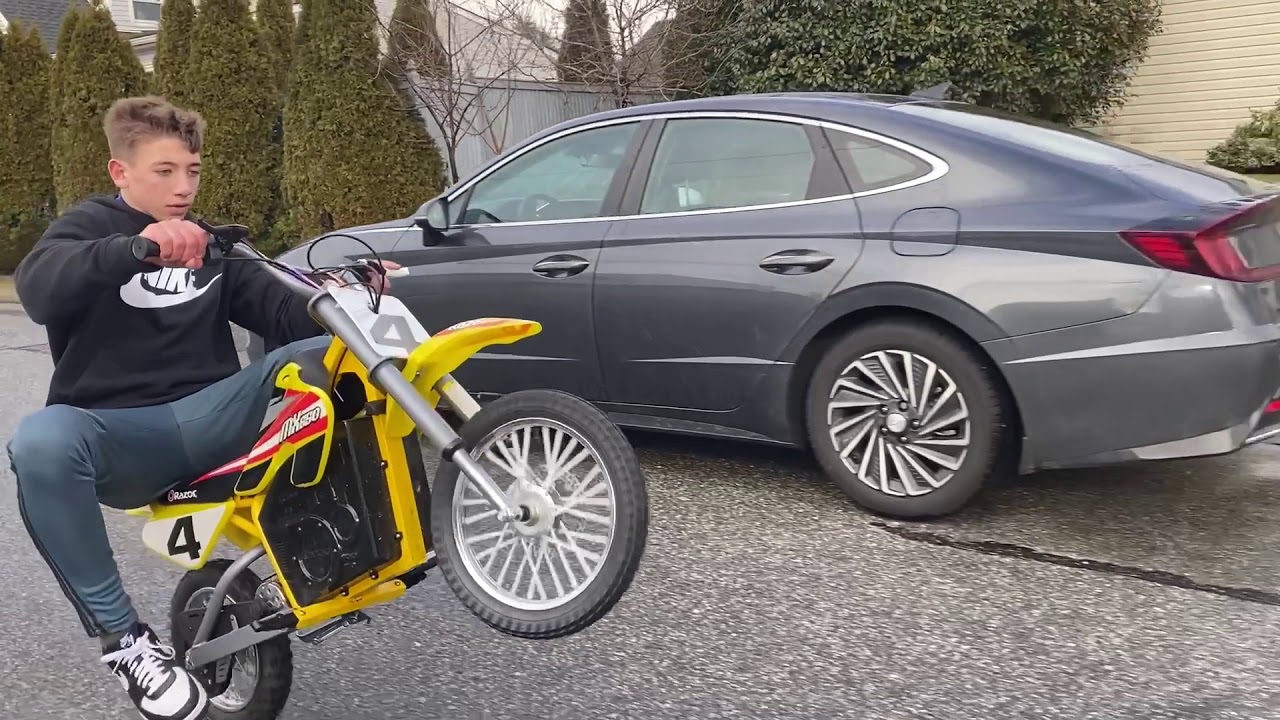 Razor mx650 dirtbike wheelies! - YouTube