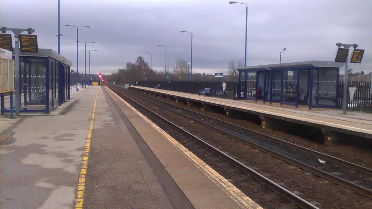 60019 DB pass through Swinton (South Yorkshire) Railway station - YouTube