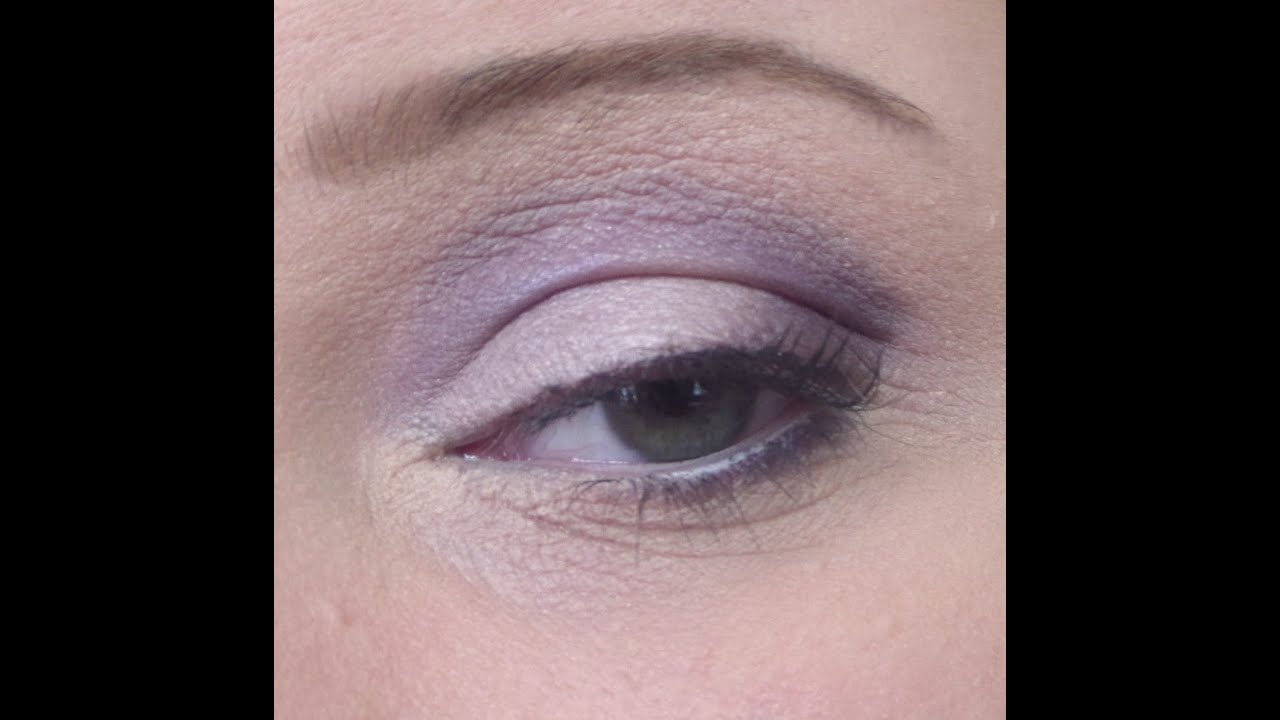 Soft Purple Eye Tutorial - YouTube